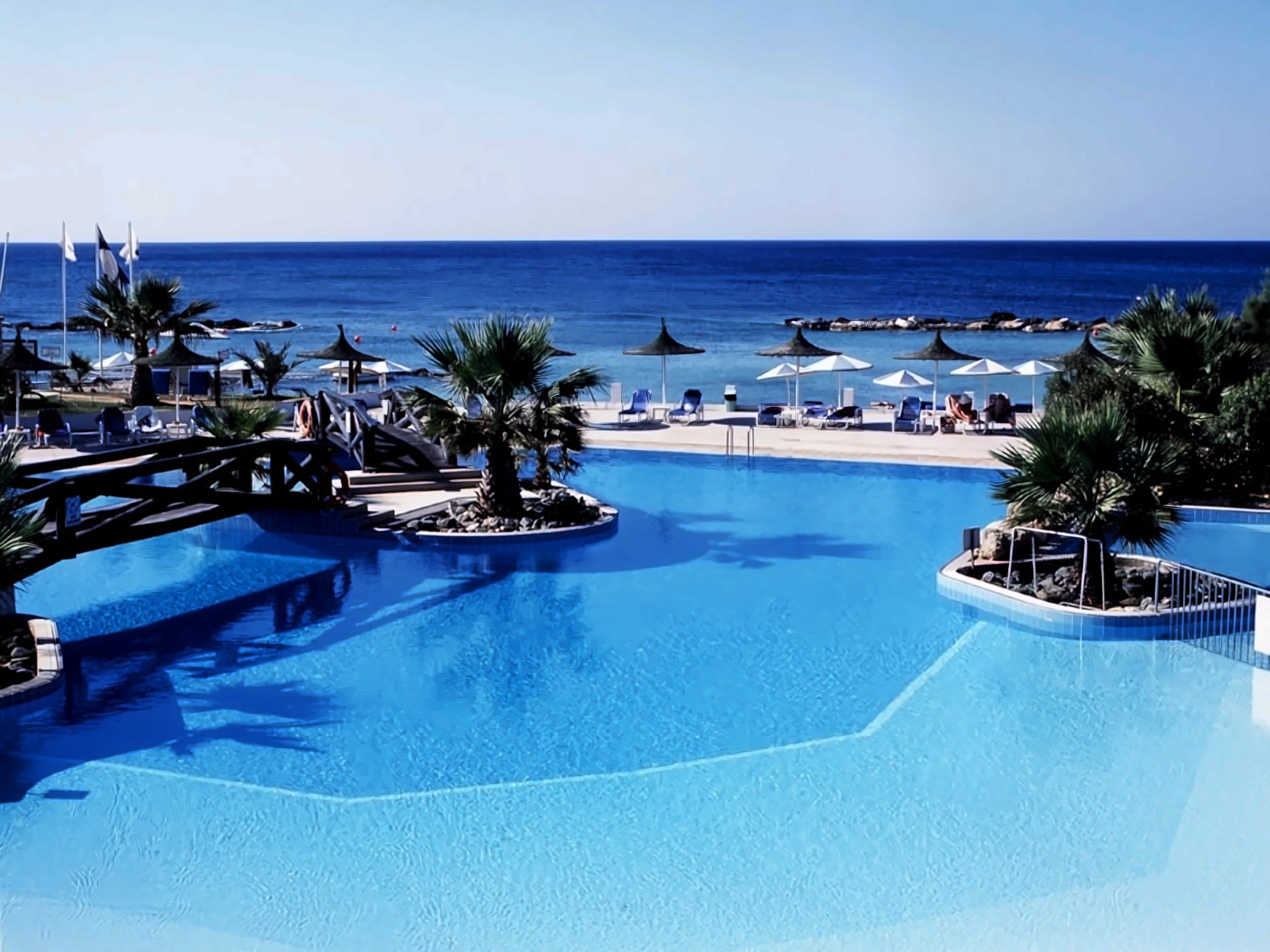 Kermia Beach Bungalows Ayia Napa Cyprus photo, price for the vacation ...