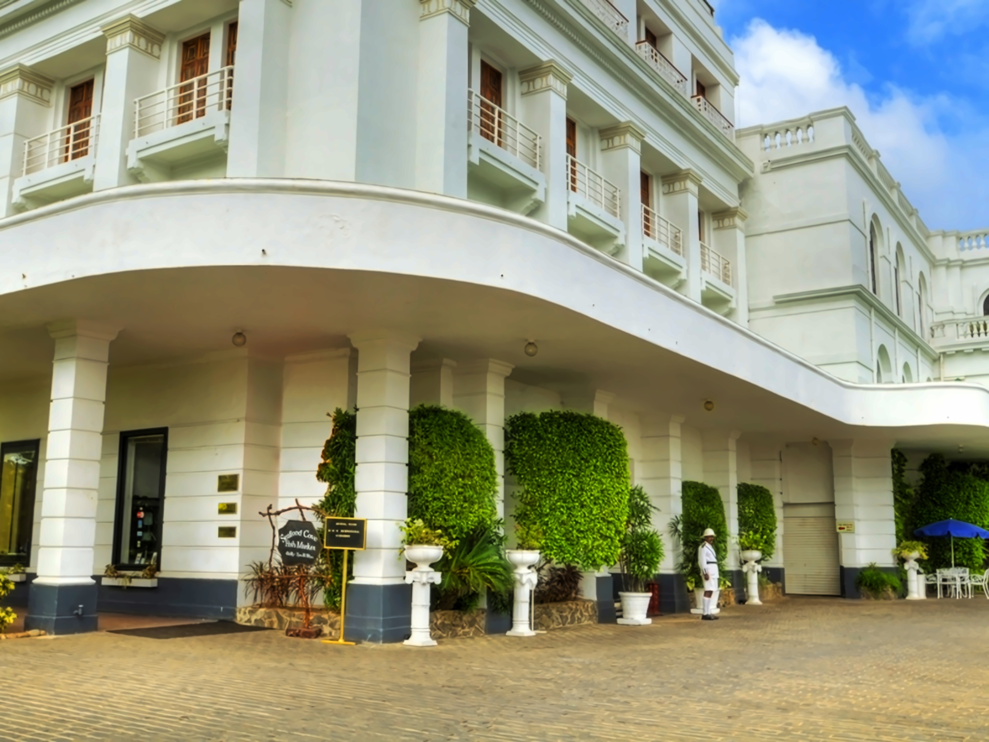 Mount Lavinia Hotel Vakarų pakrantė - Mount Lavinia Šri Lanka nuotrauka ...